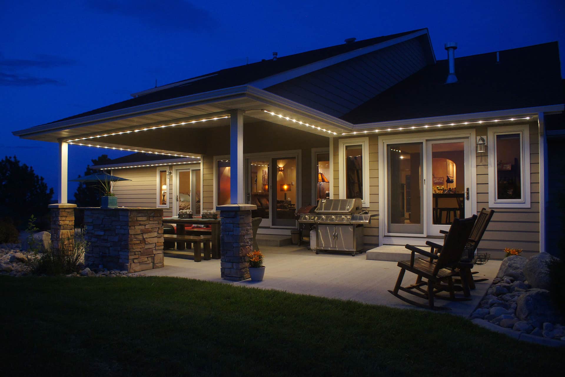 How to Budget for a Custom Outdoor Lighting System | Outdoor Lighting ...